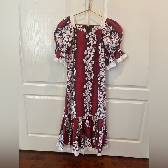 royal creations | Dresses | Vintage Royal Creations Made In Hawaii Mumu ...